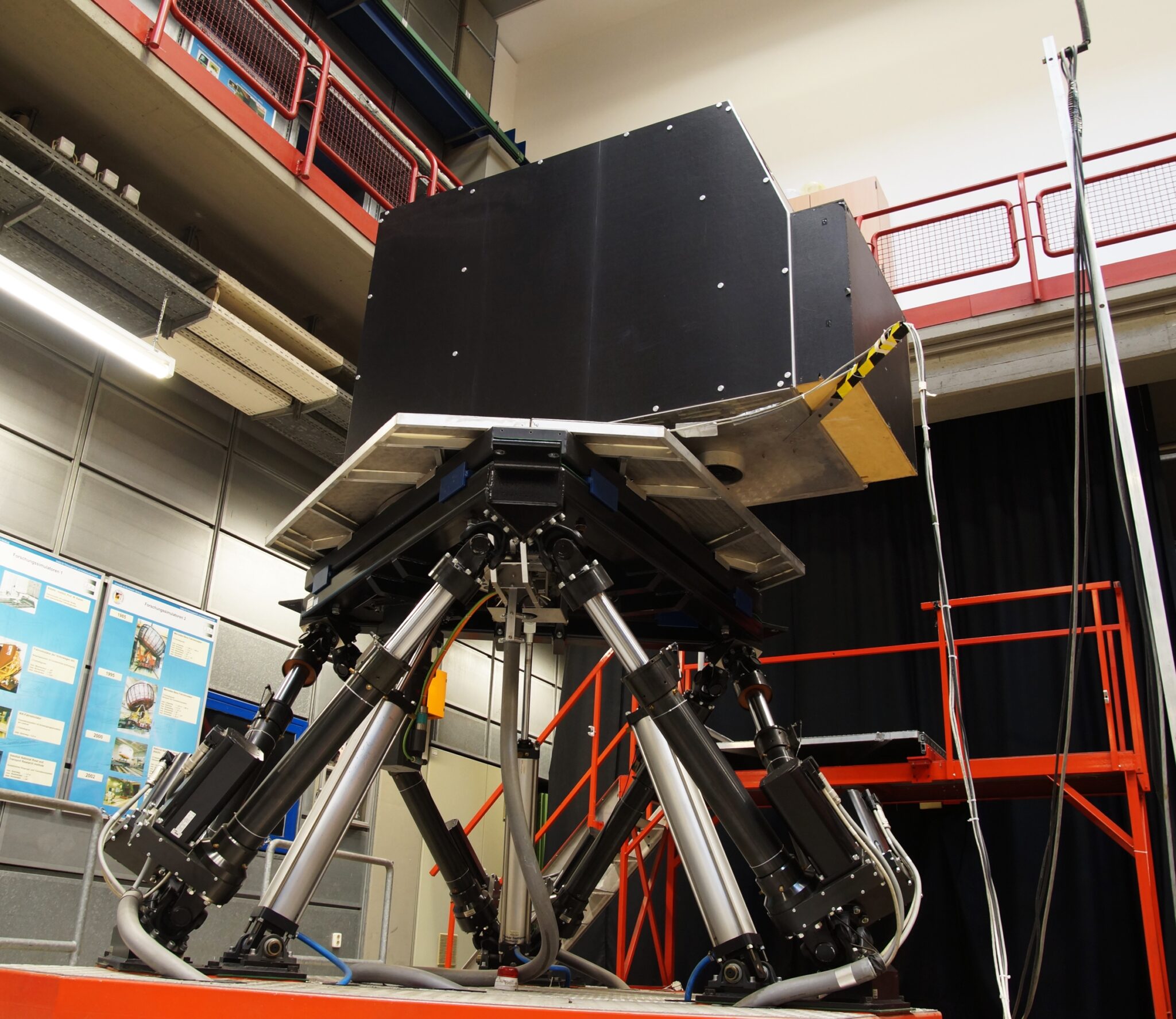 Driving Simulators - Professur für Fahrzeugtechnik