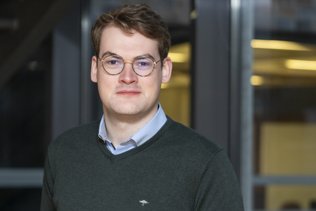 Simon Struck - Professur für Politikwissenschaft, insbesondere ...