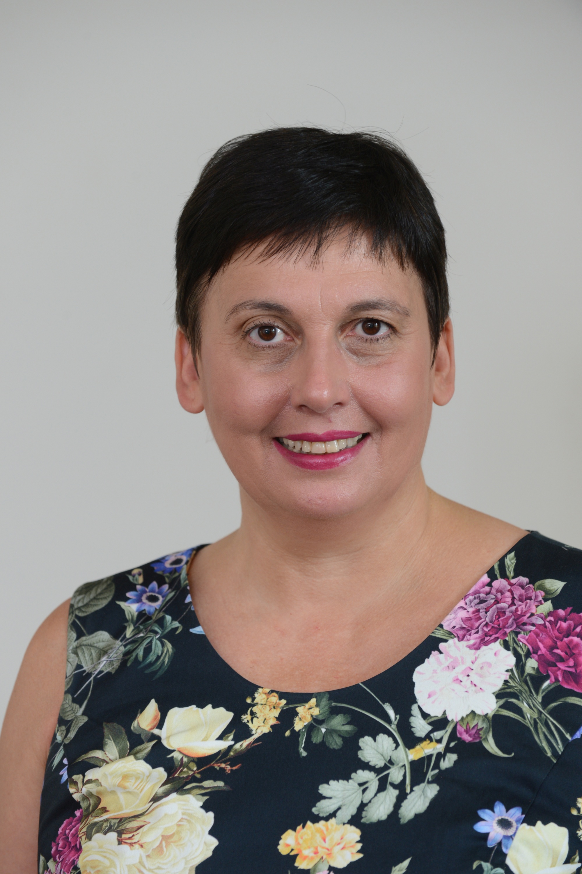 Neue Vizepräsidentin - Helmut-Schmidt-Universität / Universität der ...