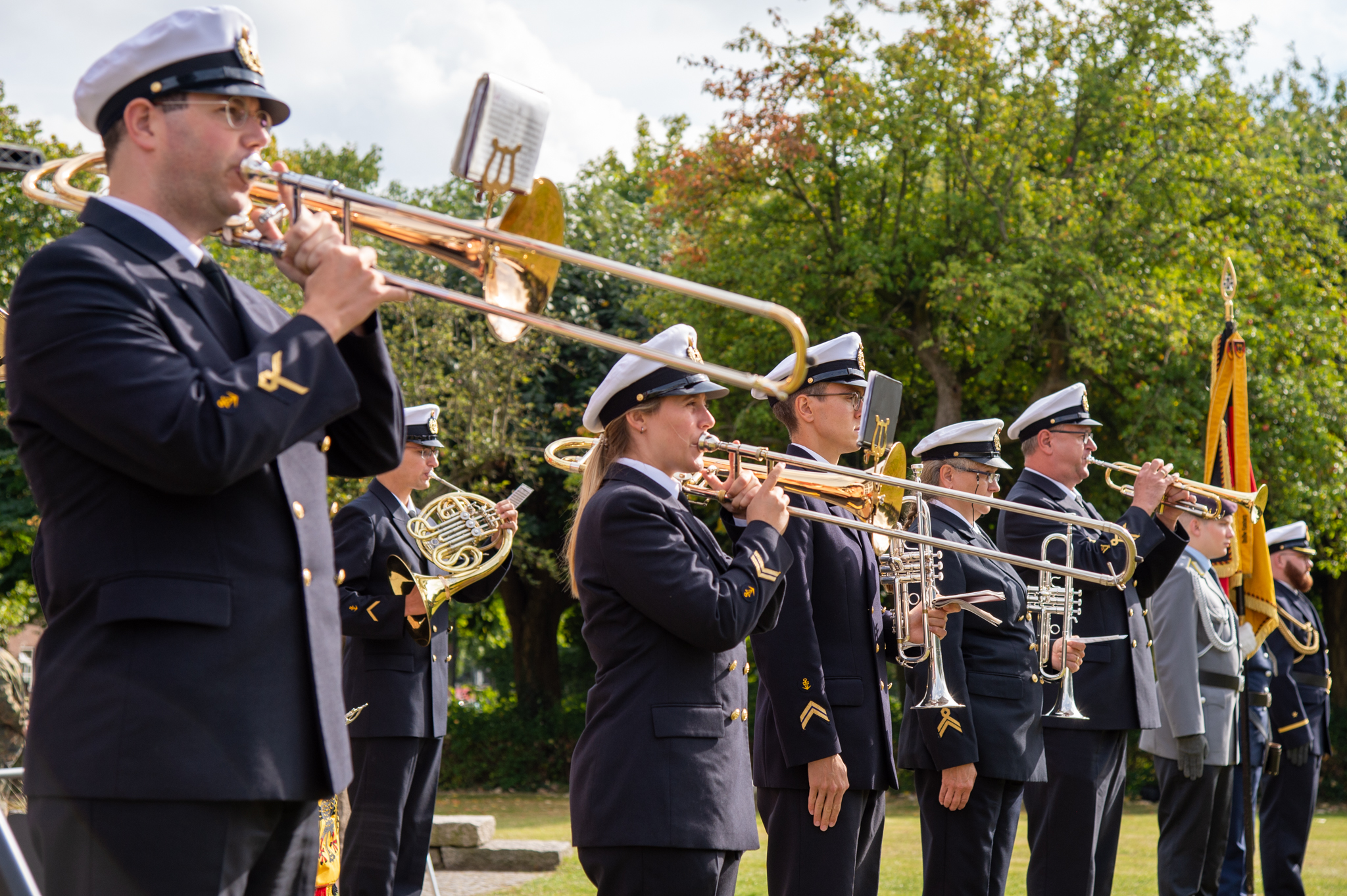 Leutnantsbeförderung für Offizieranwärter der Luftwaffe - Helmut ...